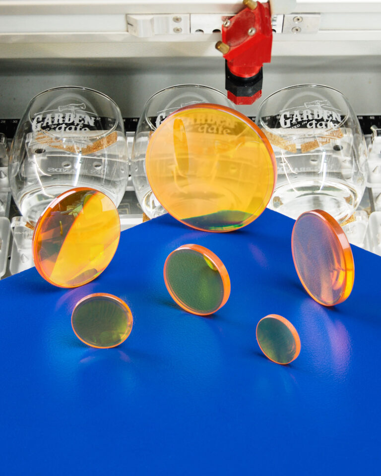 CO2 LASER LENSES FOR CRYSTAL & GLASS ENGRAVING - Laser Research Optics